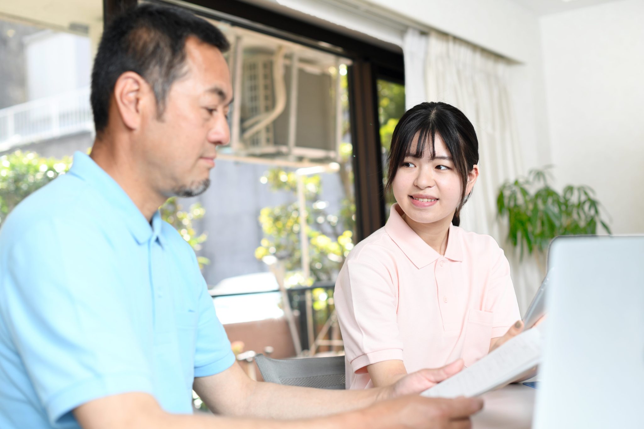 ICFとICIDHの違いとは？介護現場での活用方法も紹介！
